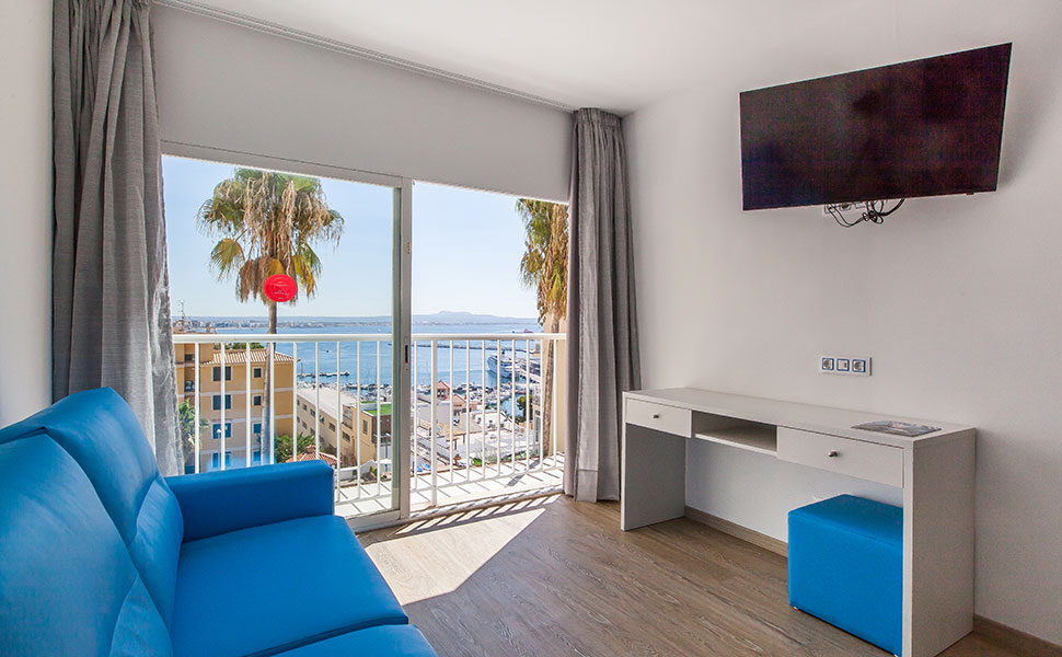 Rooms of the Hotel Amic Horizonte • Cheap Hotel in Palma